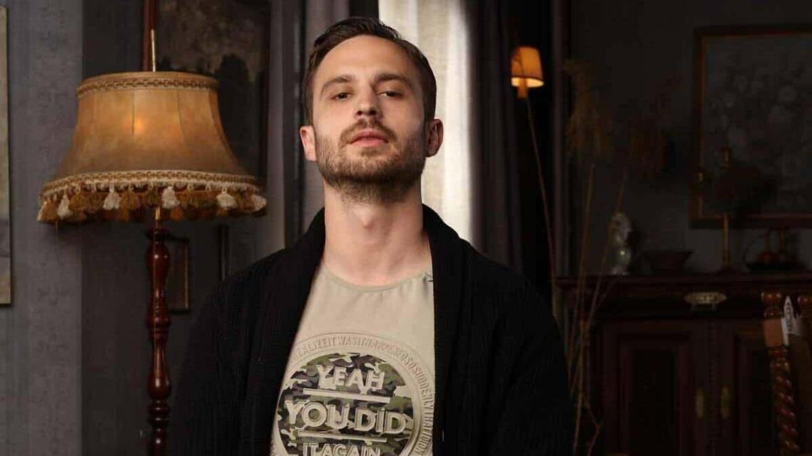 Jovan Mijović otkriva sve o svojoj ulozi u seriji "Feliks" - TVINEMANIA